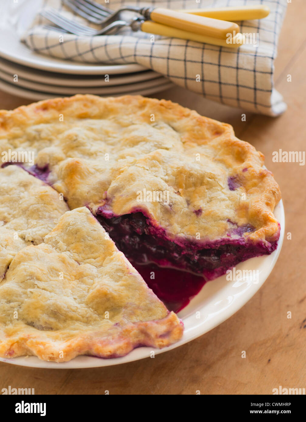 Missing piece of pie hi-res stock photography and images - Alamy