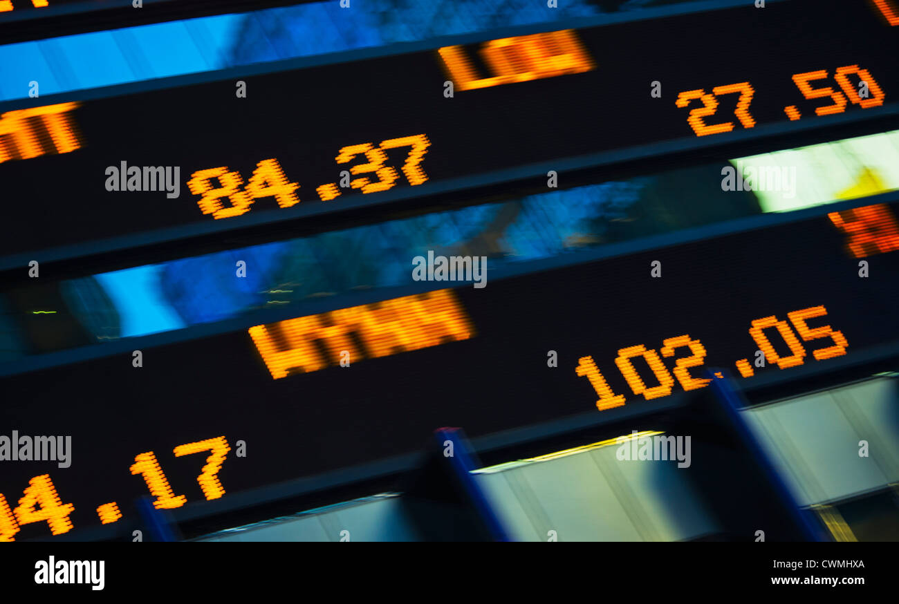 Trading board hi-res stock photography and images - Alamy