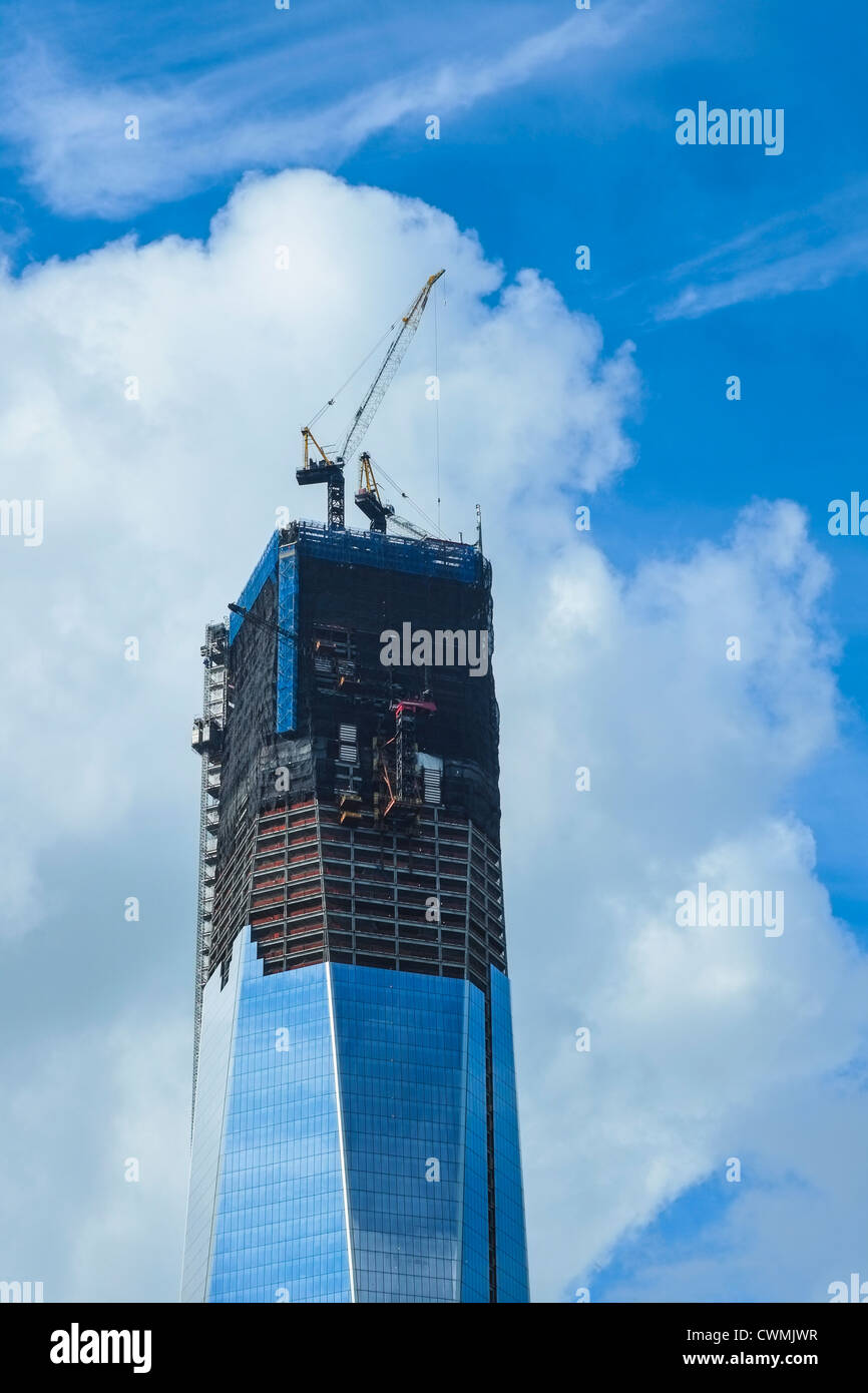 USA, New York City, World Trade Tower under construction Stock Photo ...