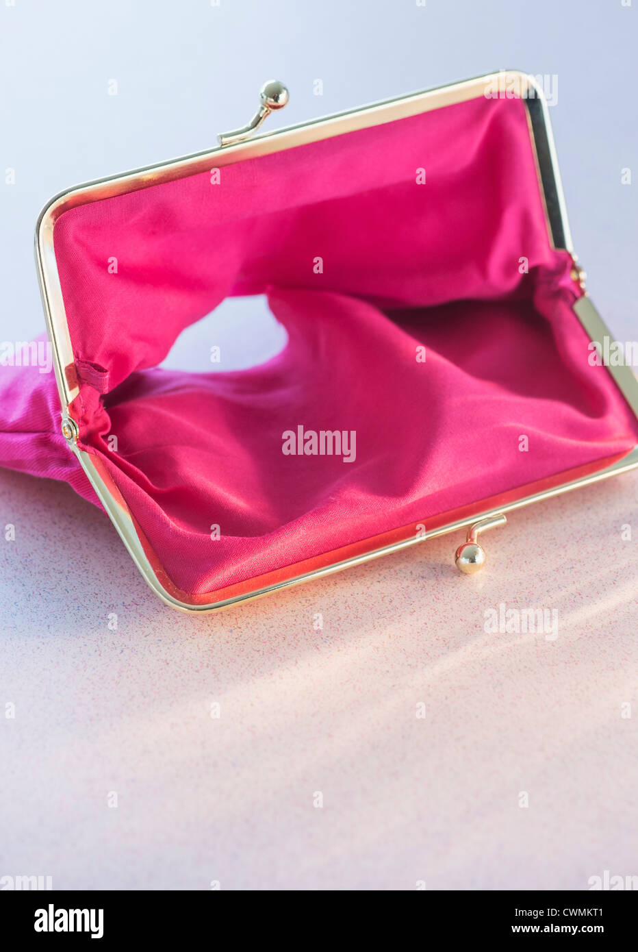 Pink purse hi-res stock photography and images - Alamy