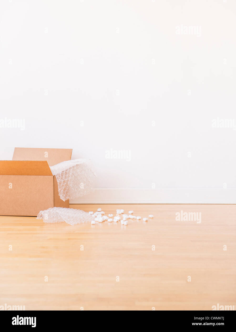 Studio shot of cardboard box Stock Photo - Alamy