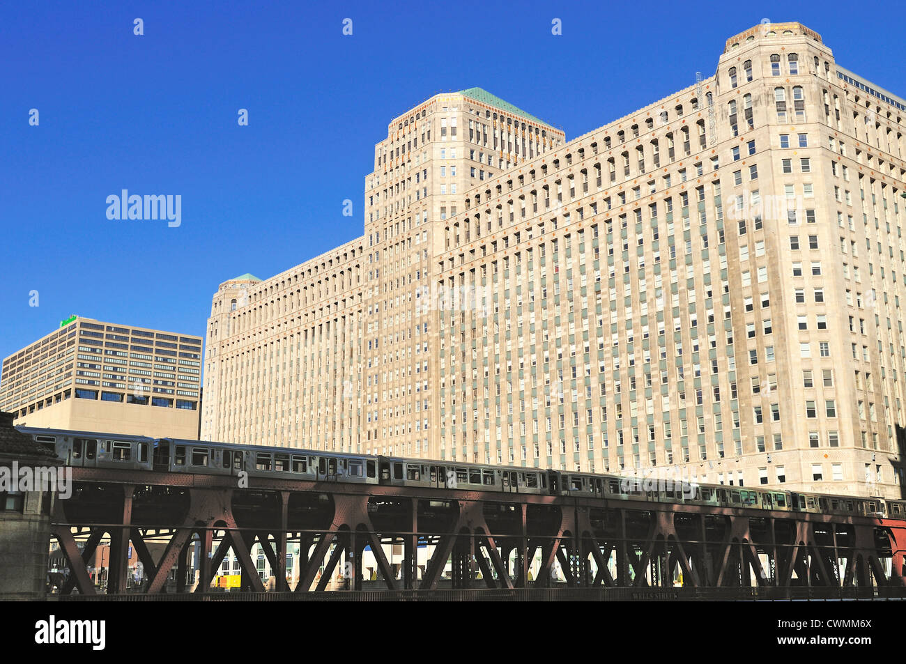 Usa Illinois Chicago Merchandise Mart High Resolution Stock Photography ...