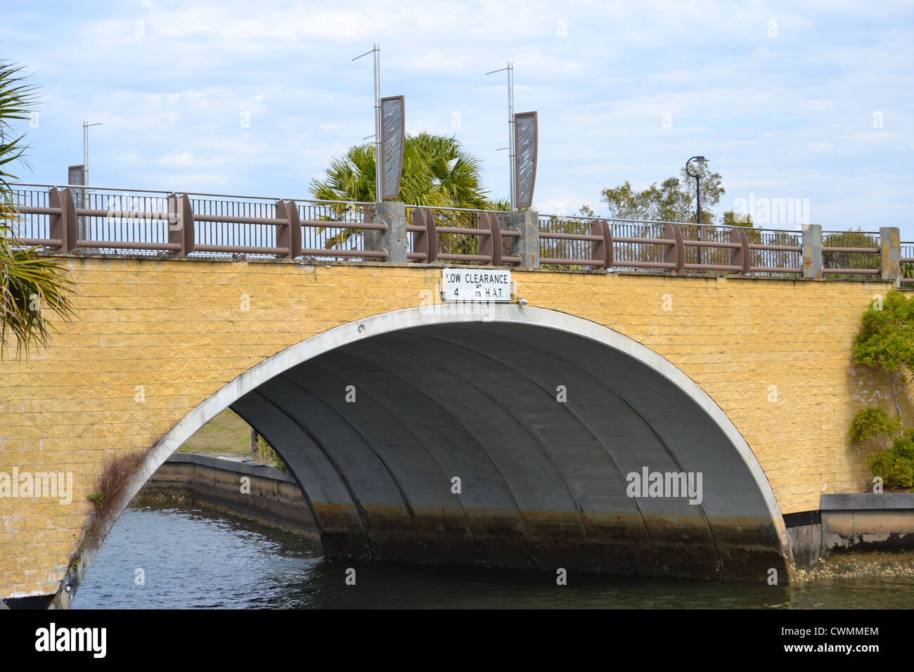 A bridge with low clearance sign 4m at Highest Astronomical Tide (HAT ...