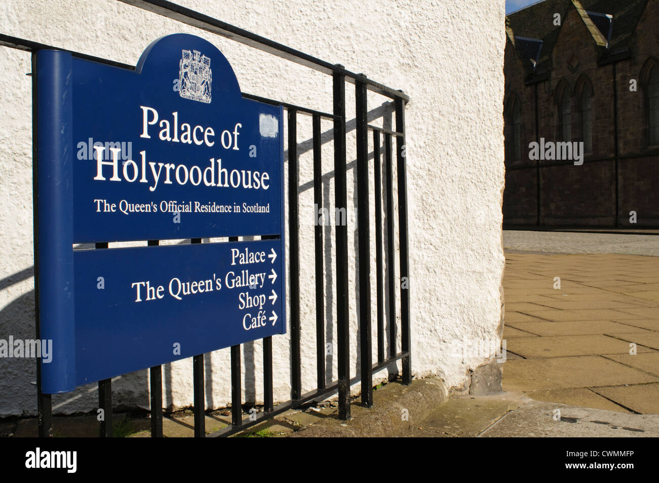 17th century signage hi-res stock photography and images - Alamy