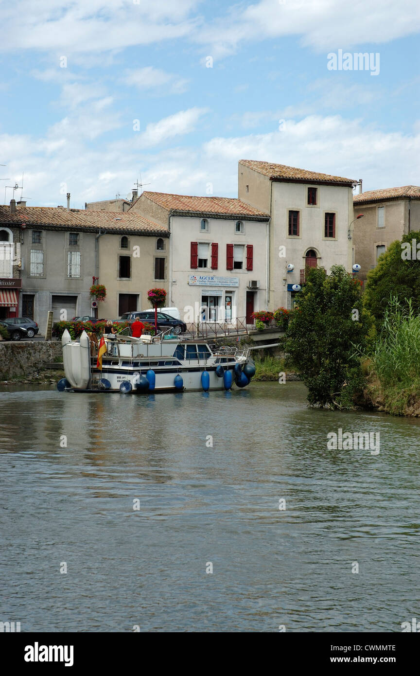 Boating scene Trebes Stock Photo - Alamy