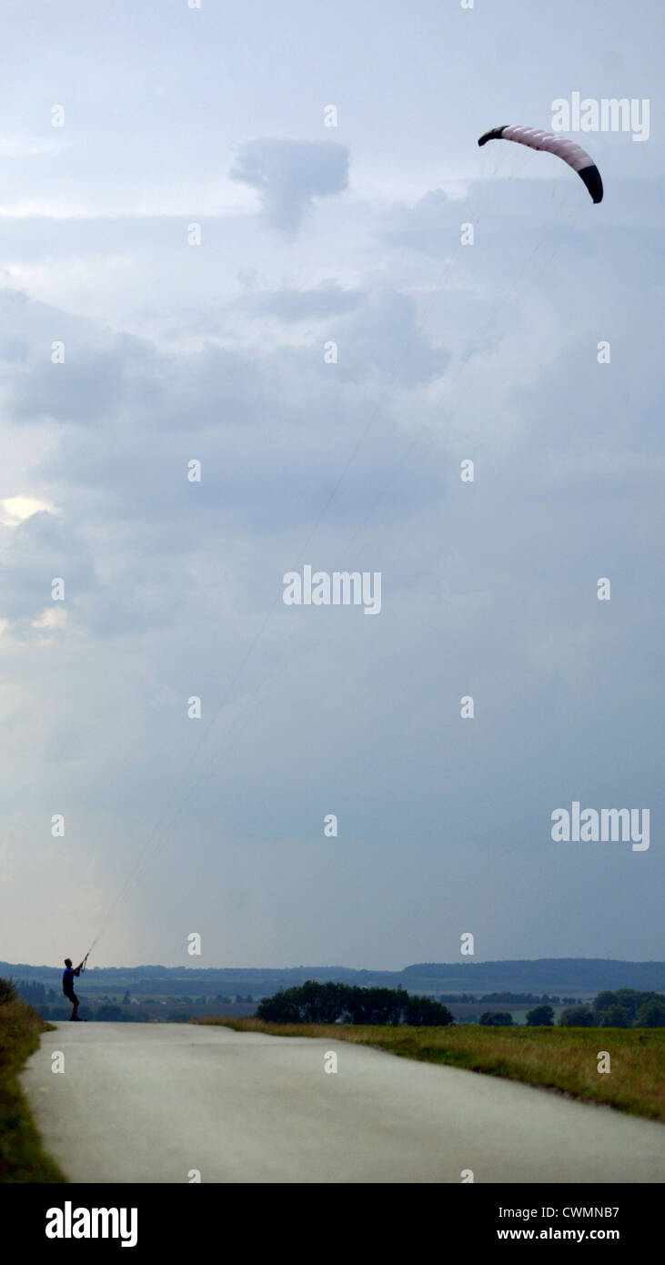 Kitting hi-res stock photography and images - Alamy