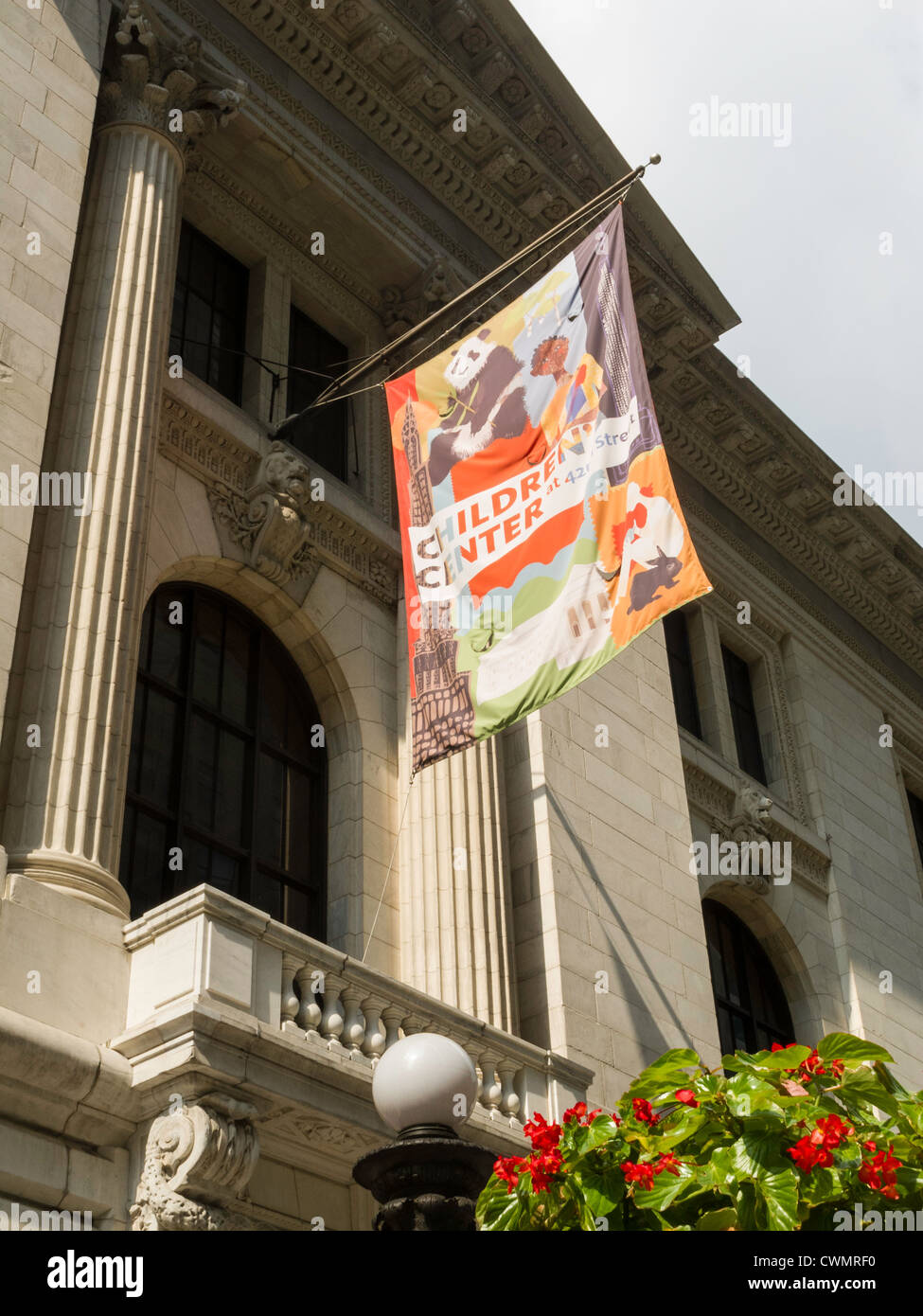 Public banner hi-res stock photography and images - Alamy
