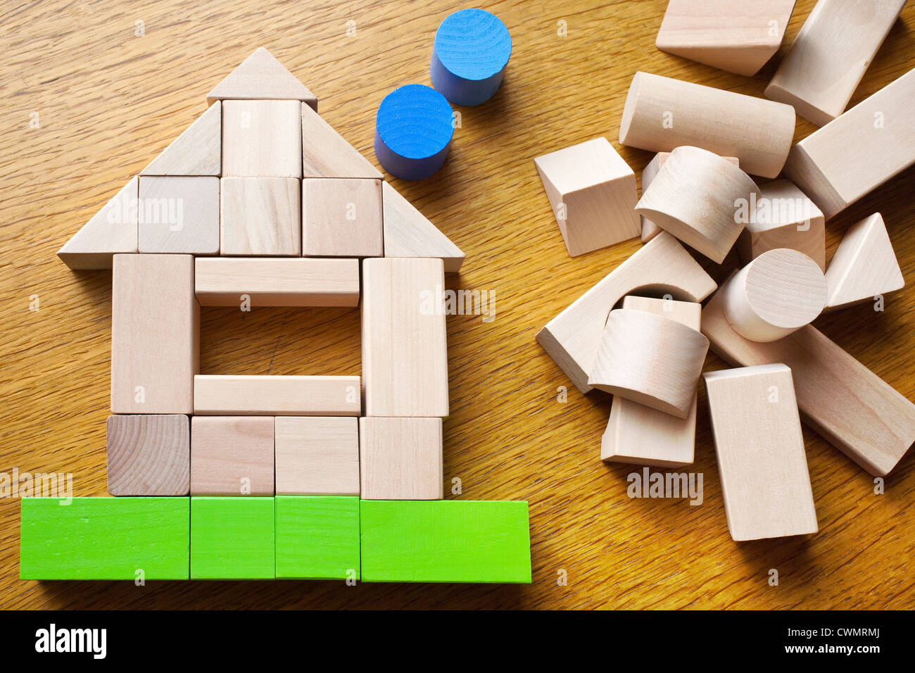 House building blocks hi-res stock photography and images - Alamy