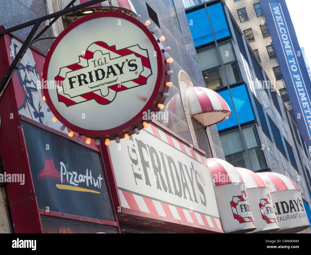 Tgif fridays restaurant hi-res stock photography and images - Alamy