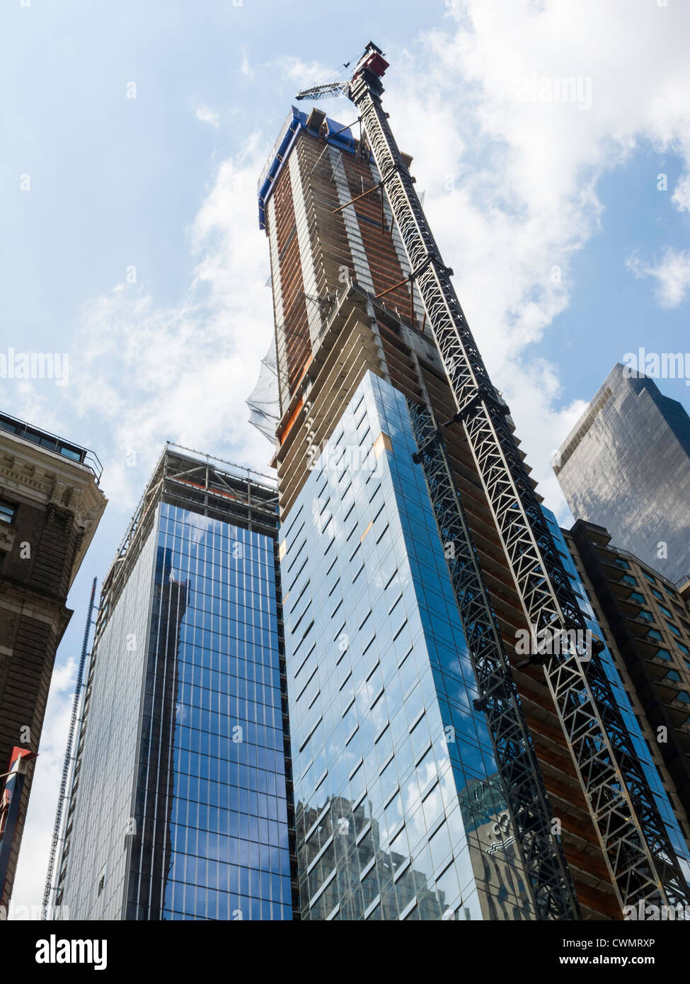 Skyscraper Under Construction, NYC Stock Photo - Alamy