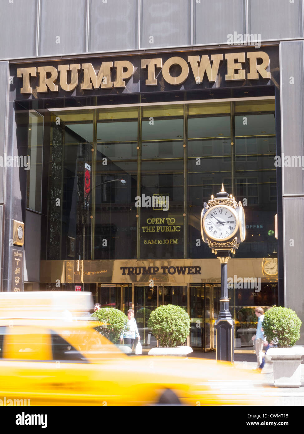 Trump Tower Clock New York Stock Photos & Trump Tower Clock New York ...