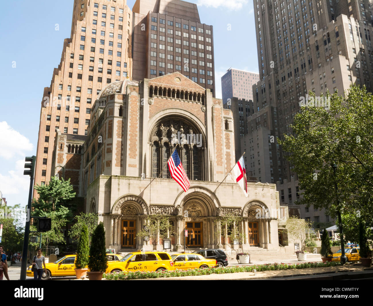 St. bartholomew's church new york city hi-res stock photography and ...
