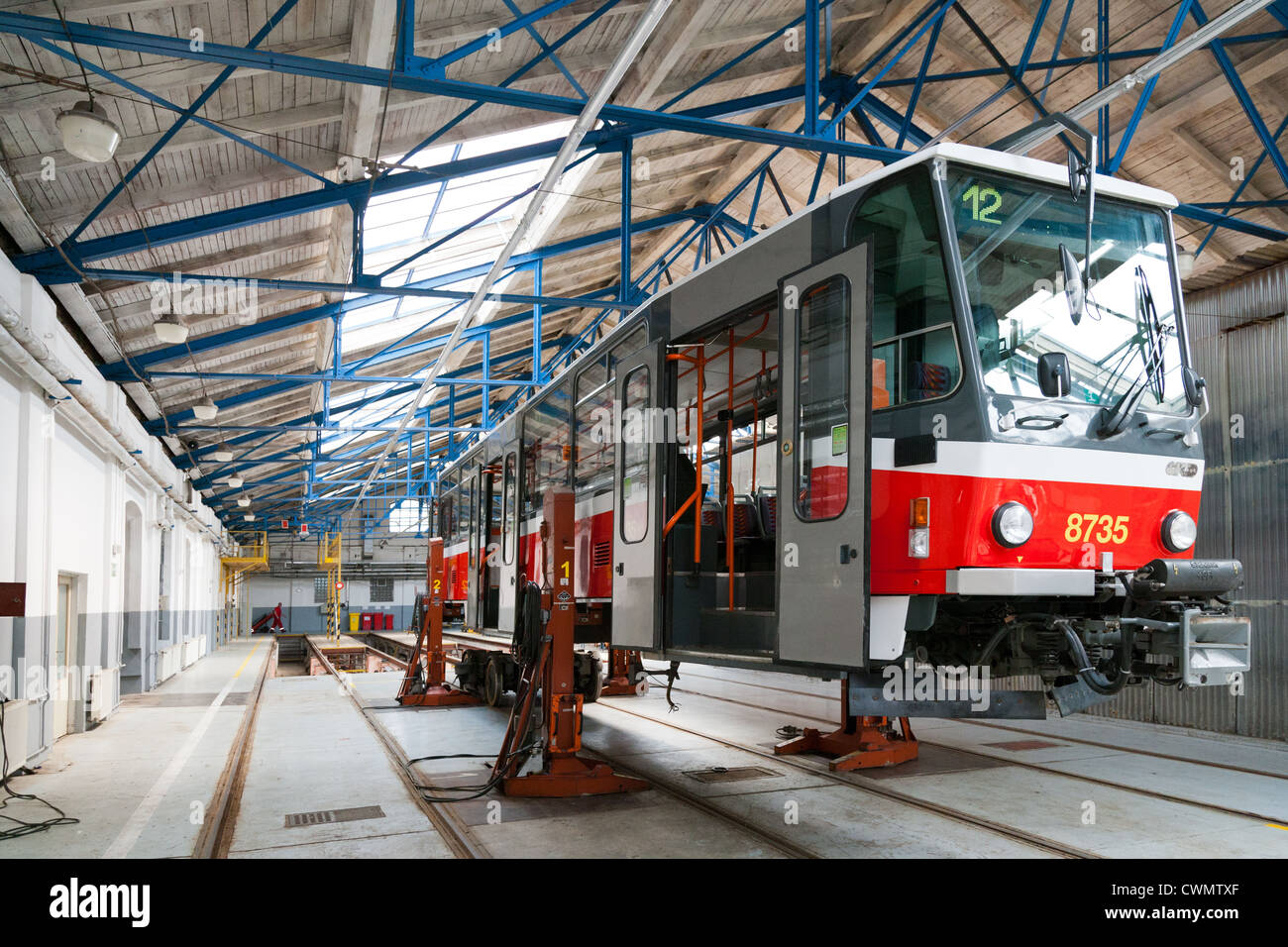 Depo building hi-res stock photography and images - Alamy