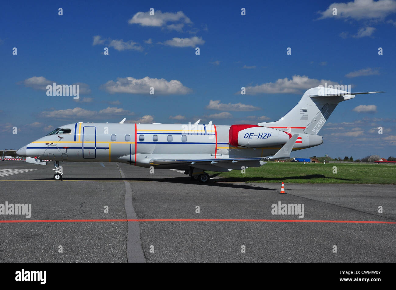 300 100 hi-res stock photography and images - Alamy