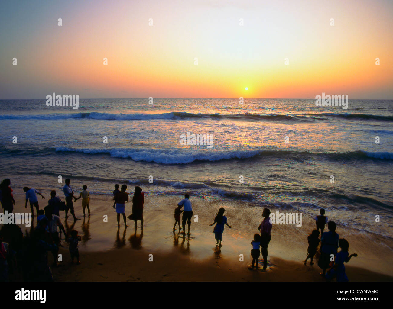 Sri Lanka Colombo Galle Face Green beach sunset Stock Photo - Alamy