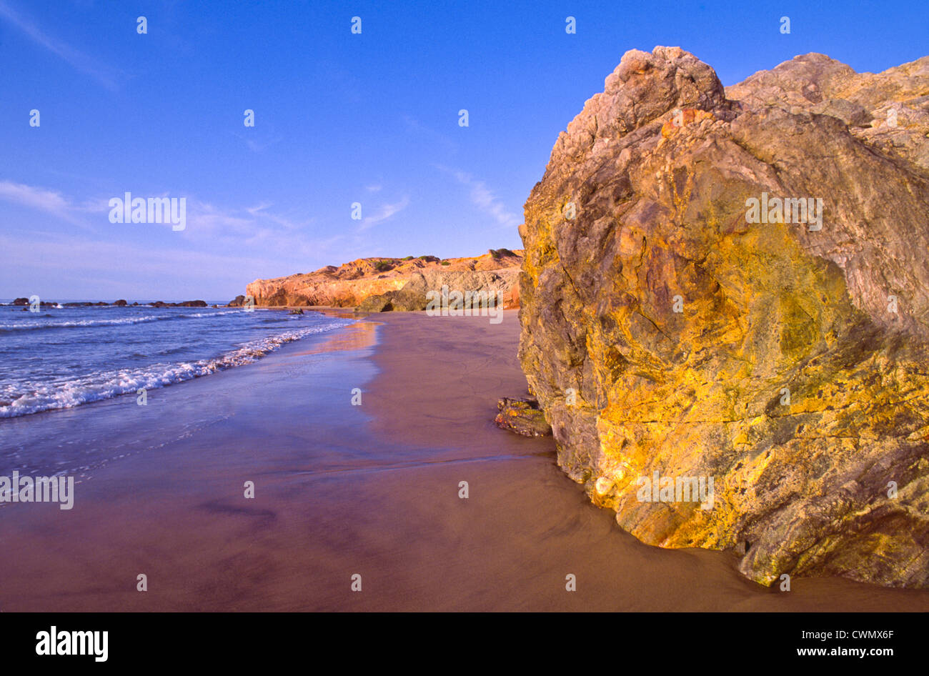 Mexico, Gulf of California, Baja California Sur, View of sandy beach ...