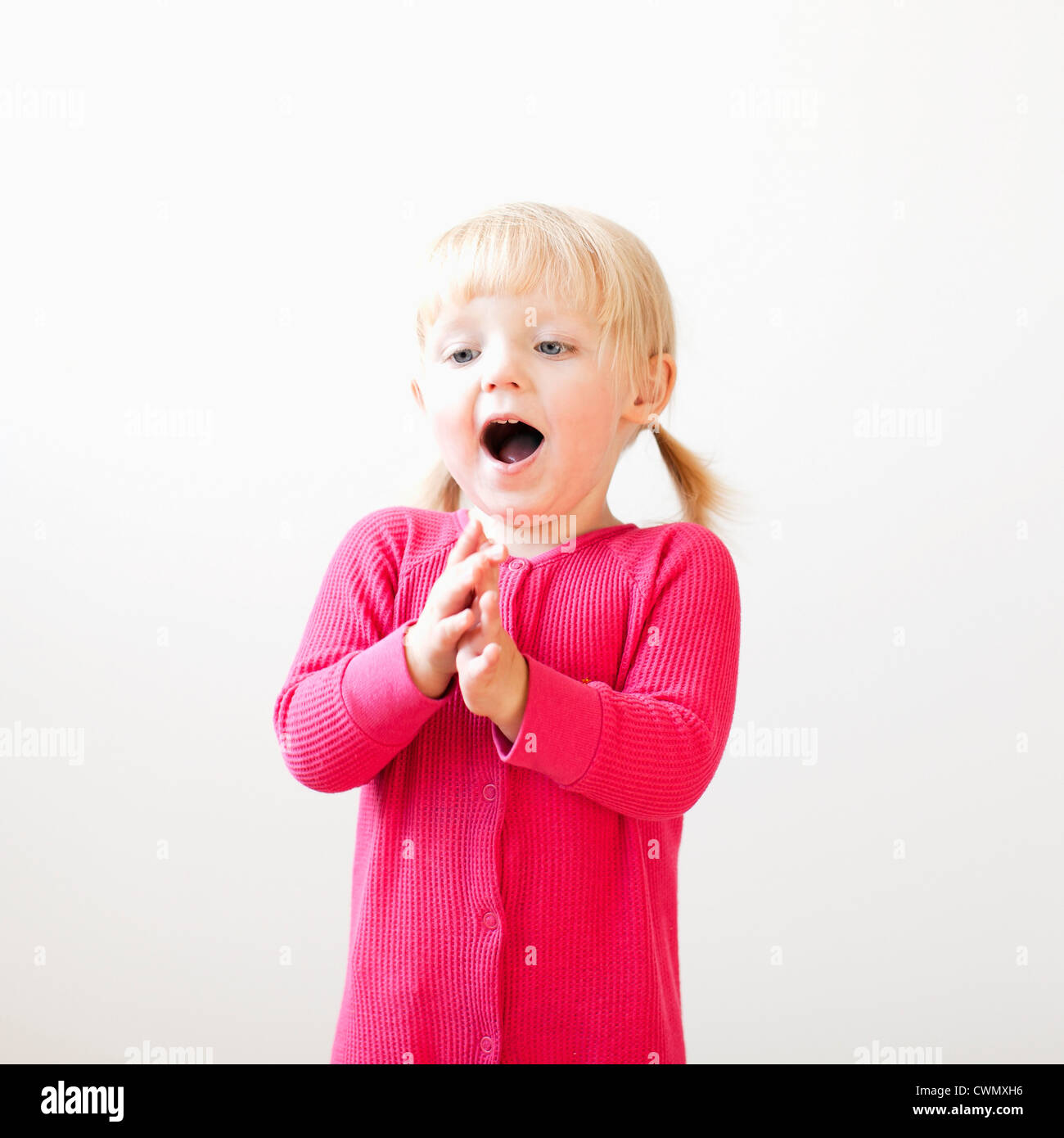 Hair clapping girl caucasian hi-res stock photography and images - Alamy