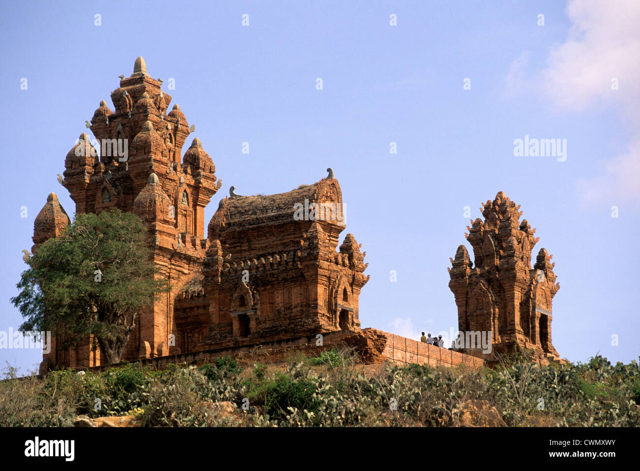 Vietnam Po Klong Garai Cham Towers Stock Photo - Alamy