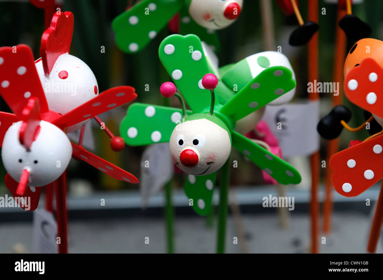 colourful colorful wood wooden windmill bumble bee green red white ...