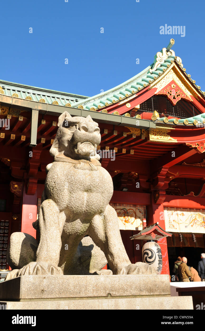 Architectural detail of traditional Japanese temple in Asakusa, Tokyo ...