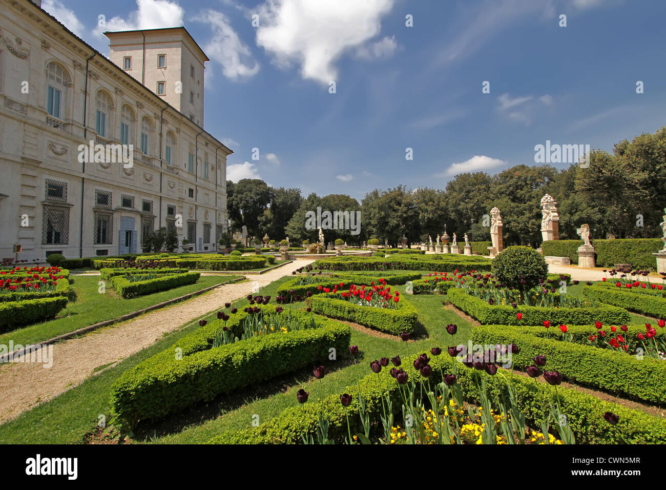 Villa borghese statue hi-res stock photography and images - Alamy