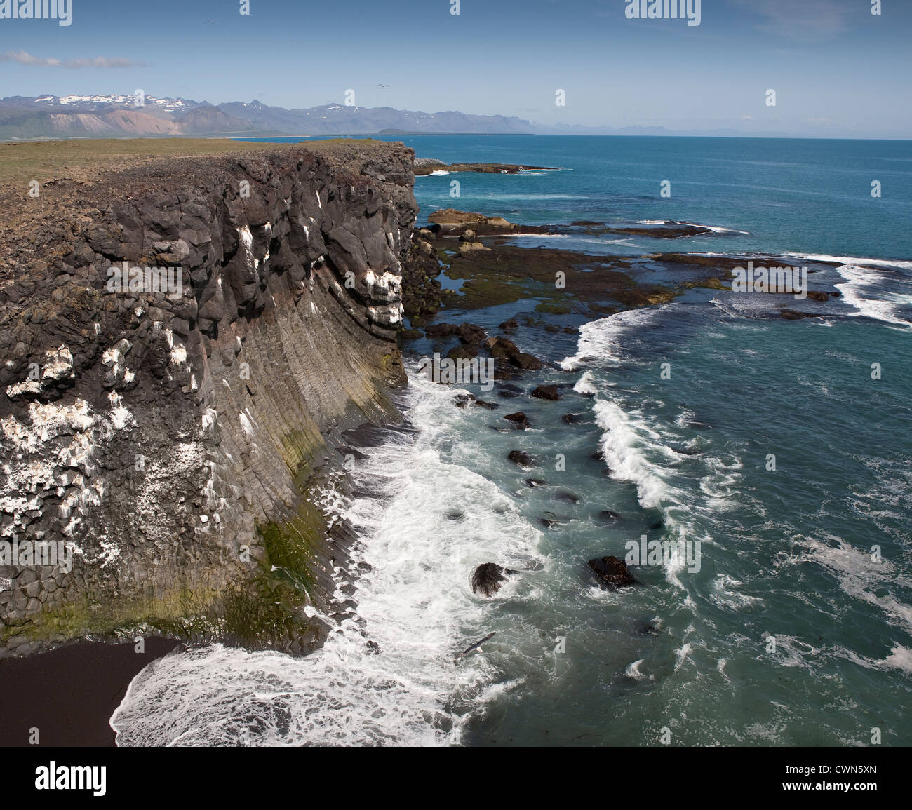 Basalt formations and bird cliffs, Arnarstapi, Snaefellsnes Peninsula ...