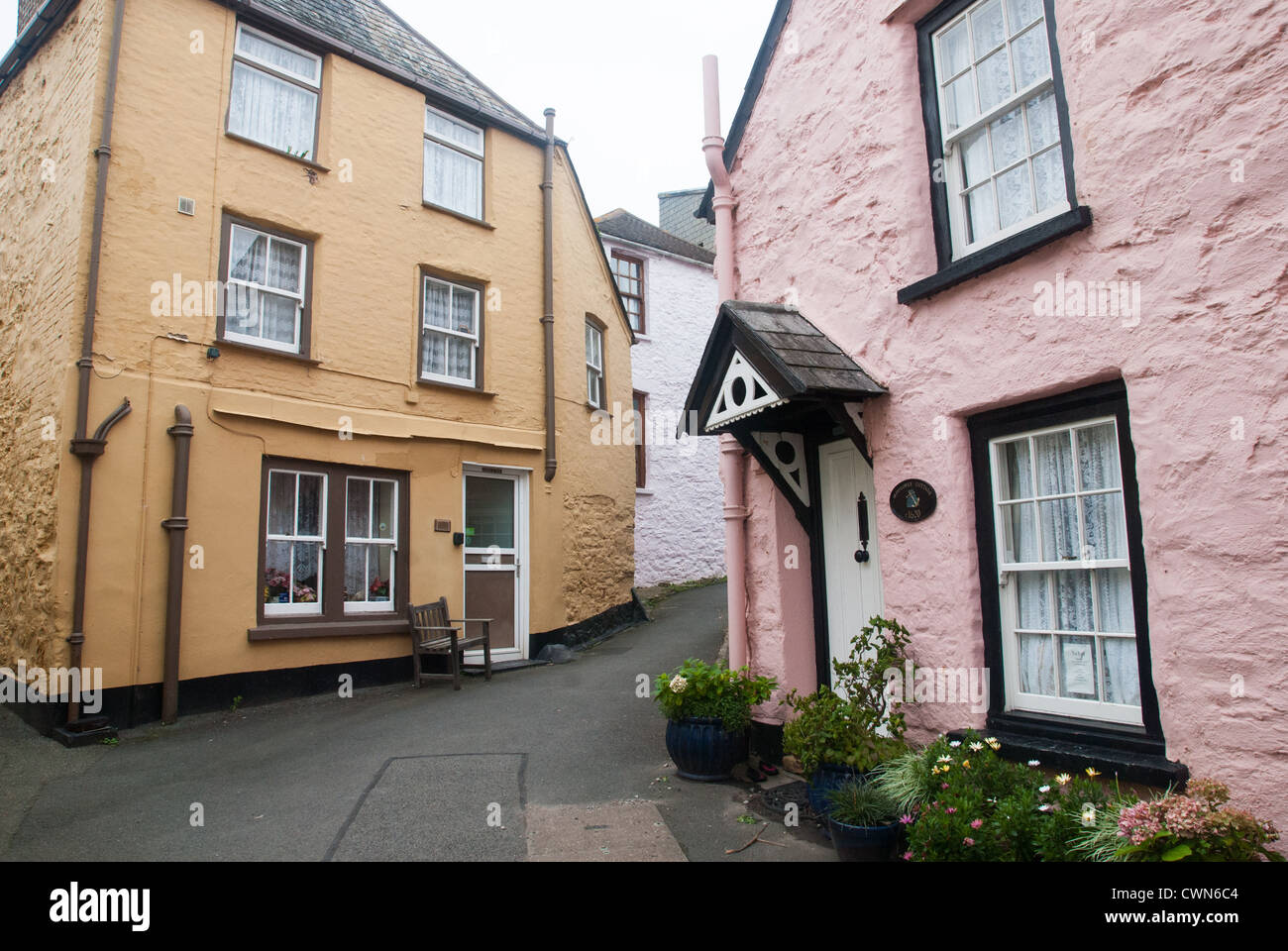 Quirky houses in the twin villages of Cawsand and Kingsand, Cornwall ...