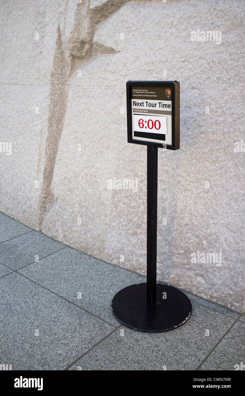 Time signage hi-res stock photography and images - Alamy