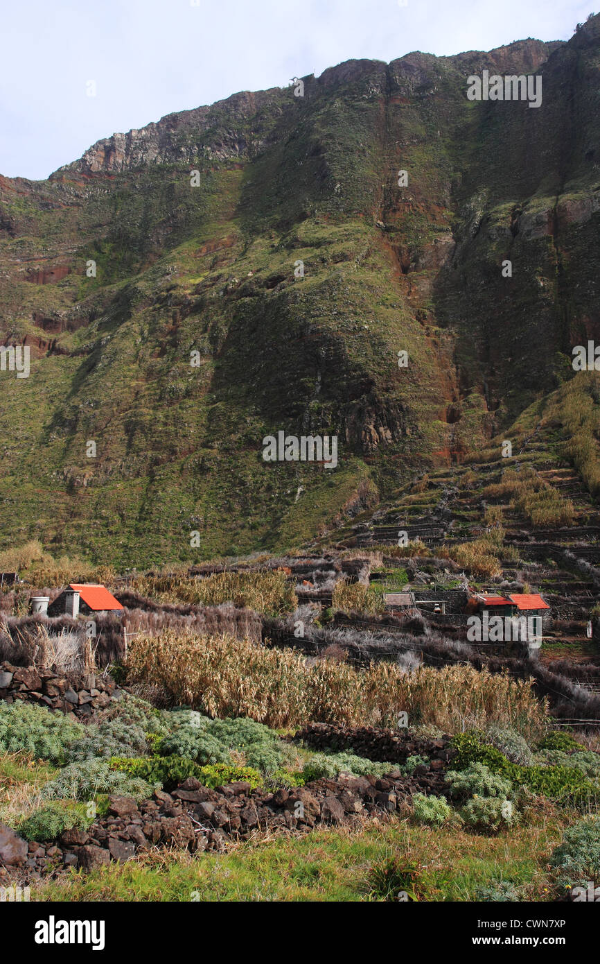 Roof slope hi-res stock photography and images - Alamy