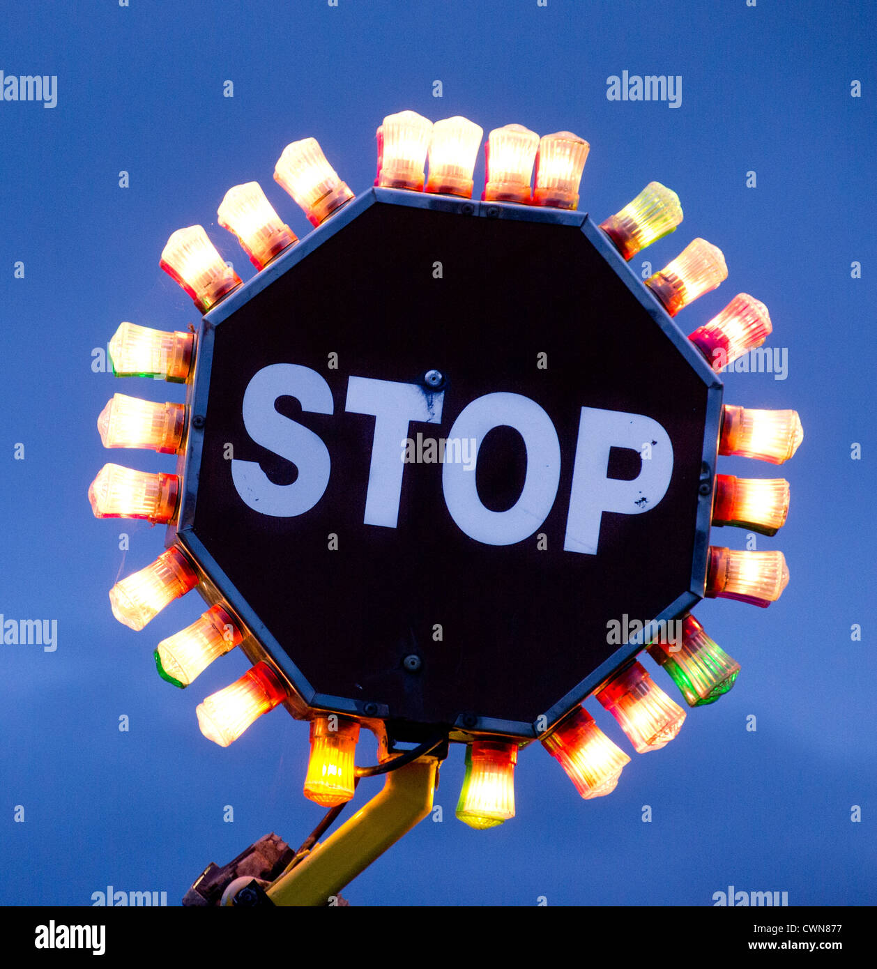 Hexagon stop sign hi-res stock photography and images - Alamy