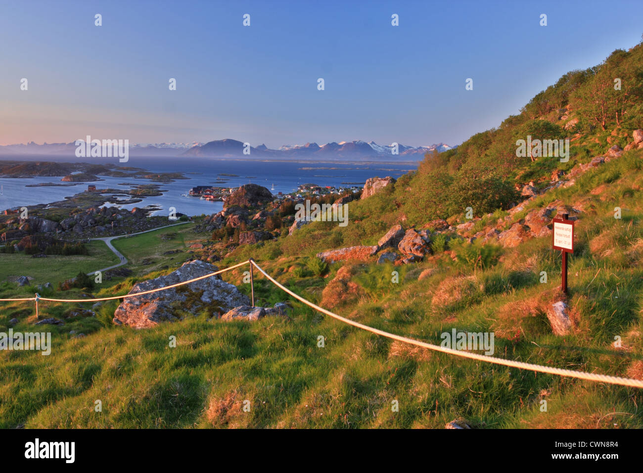 Lovund island hi-res stock photography and images - Alamy