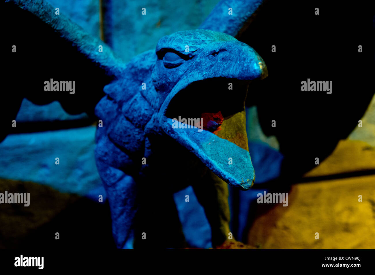 Crow stone hi-res stock photography and images - Alamy