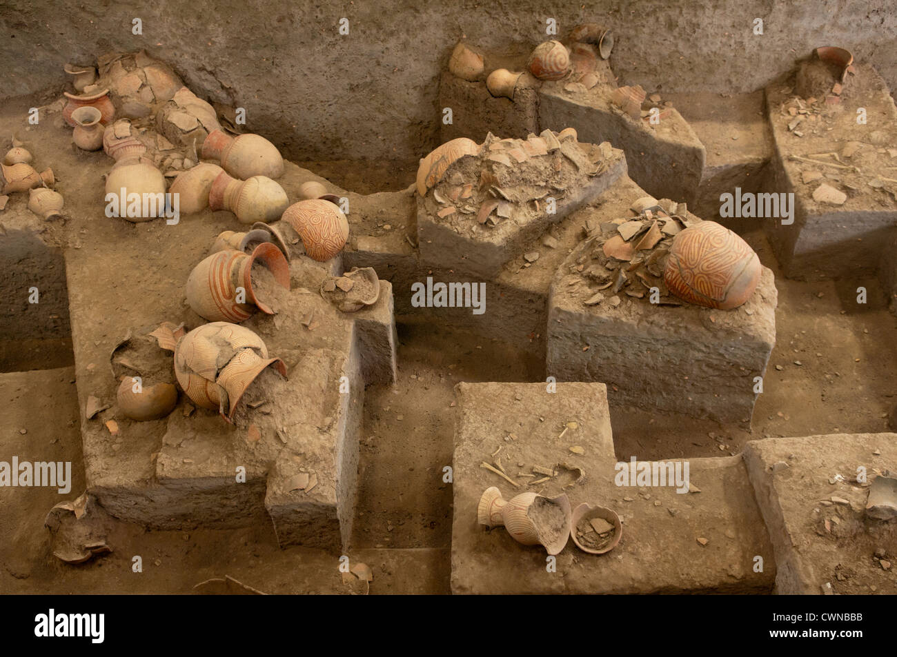 ancient pottery discovered at Ban Chiang in northeastern Thailand Stock ...