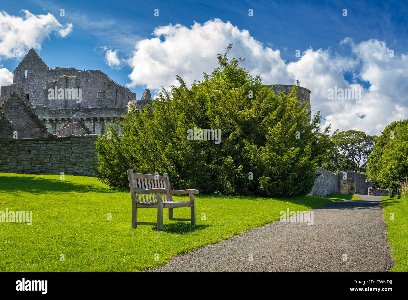 The road leading to the medieval castle in Scotland Stock Photo - Alamy