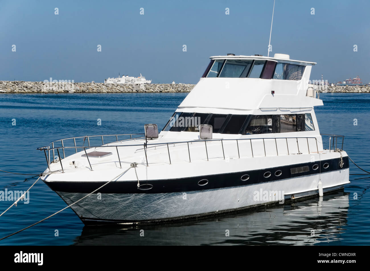 Manila bay cruise hi-res stock photography and images - Alamy