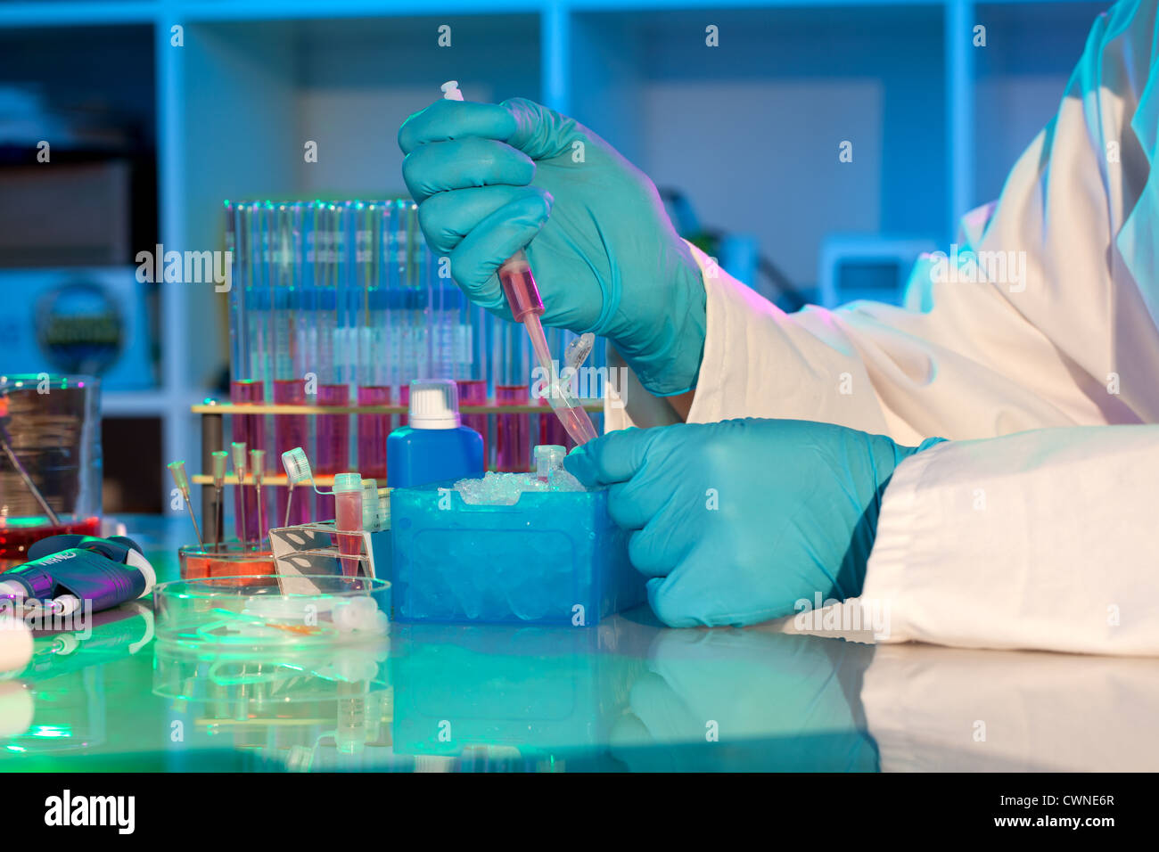 Drug and dna hi-res stock photography and images - Alamy