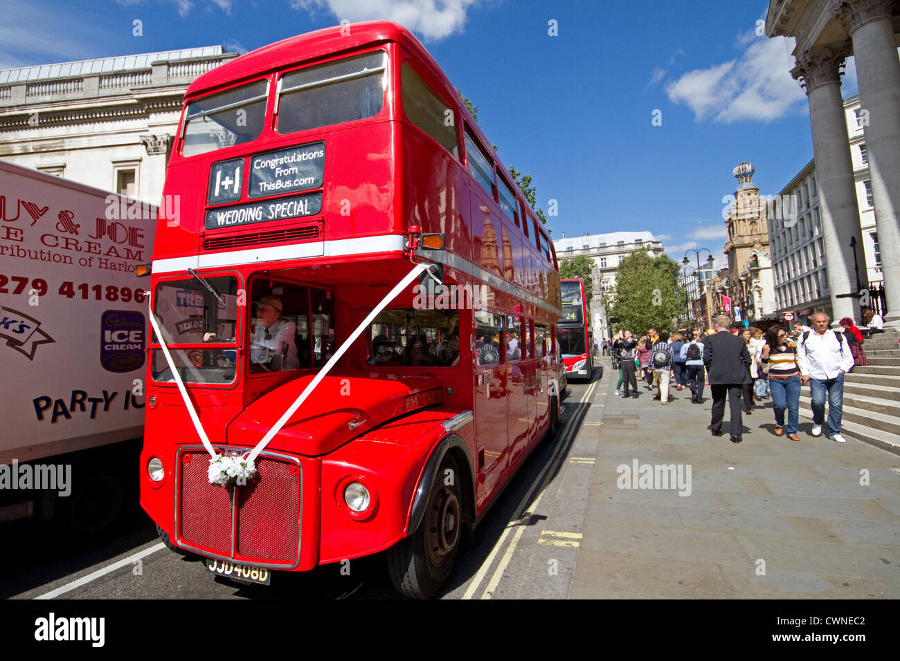 A Wedding Special old red routemaster bus in St Martins Lane Trafalgar ...