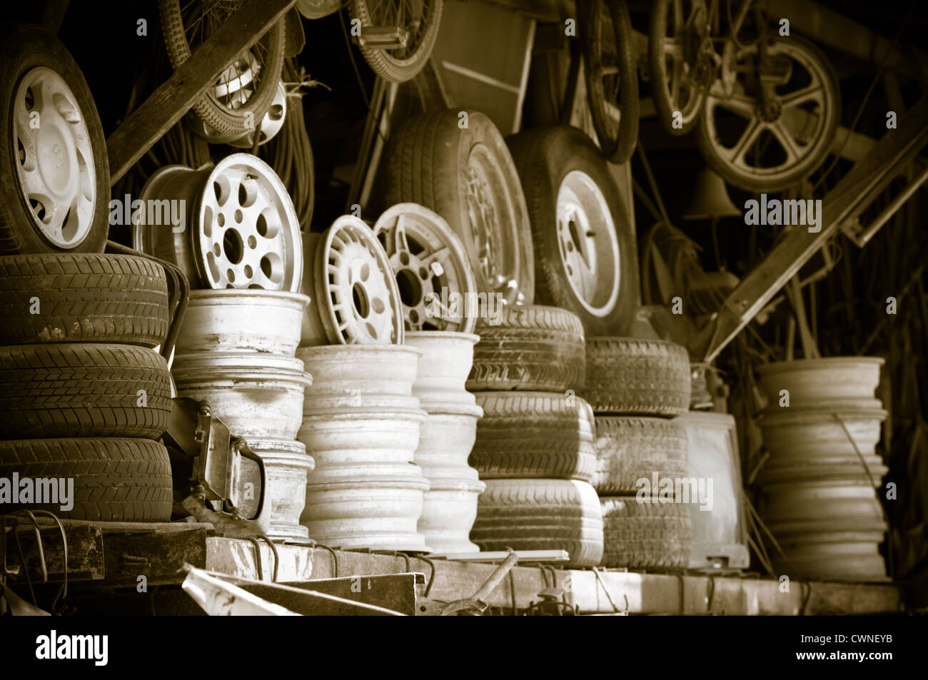Second hand tyres hi-res stock photography and images - Alamy