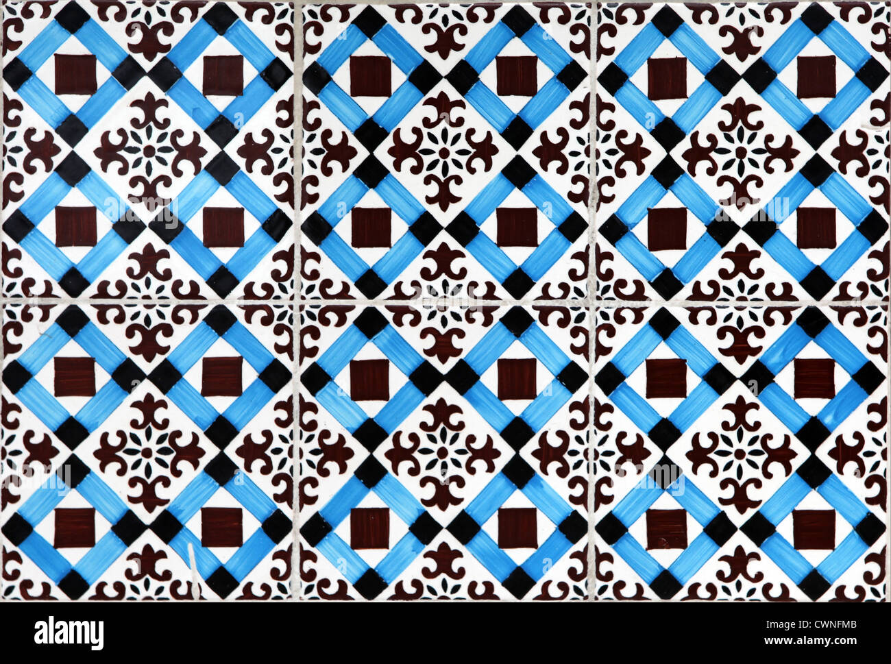 Azulejo simple hi-res stock photography and images - Alamy