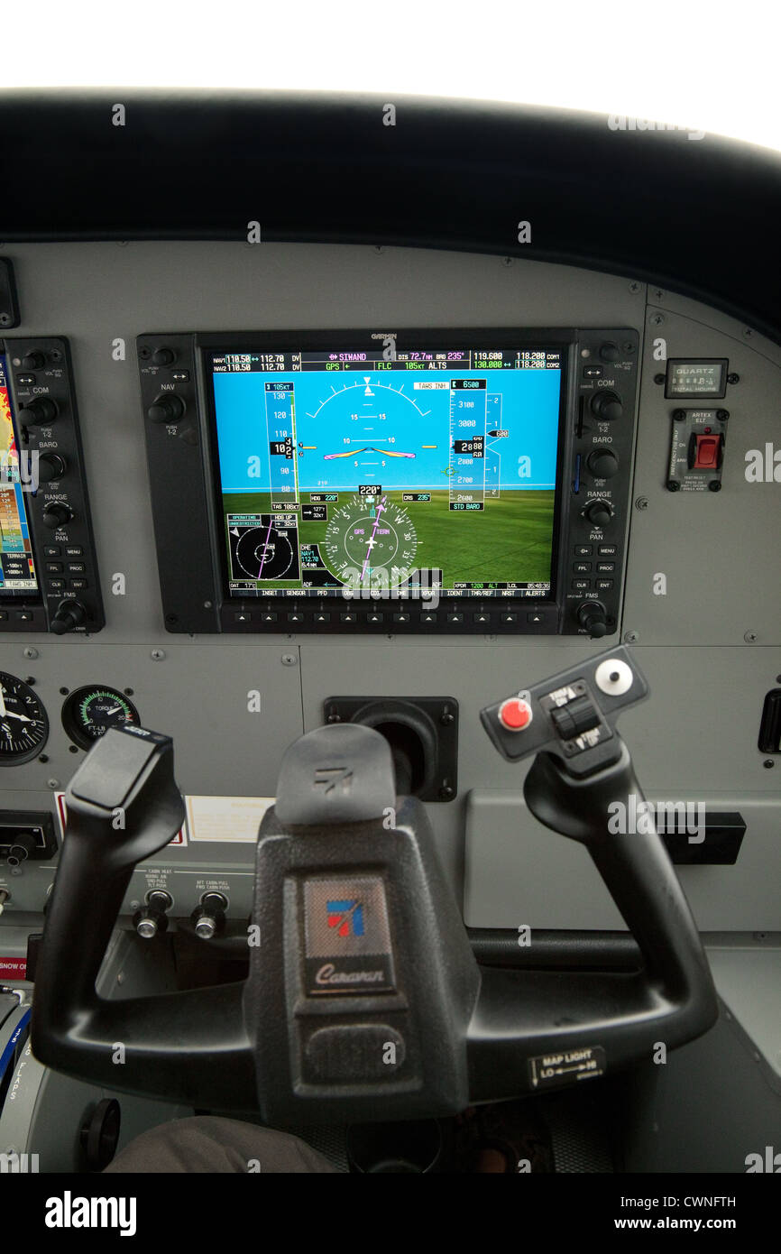 Cessna cockpit hi-res stock photography and images - Alamy