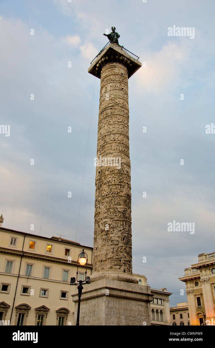 Emperor trajan art hi-res stock photography and images - Alamy