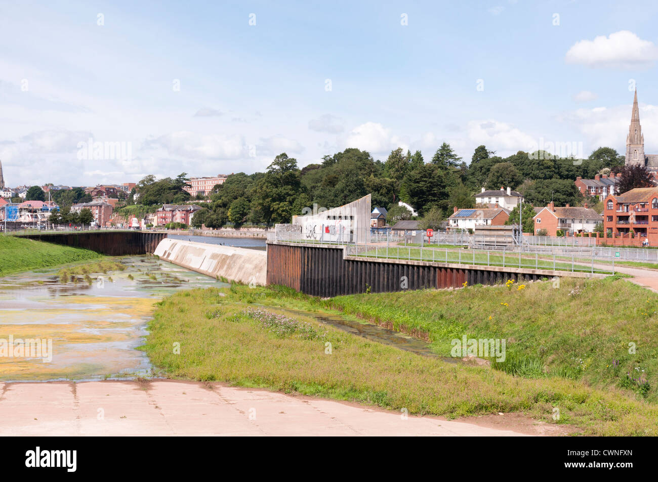 Flood defence system hi-res stock photography and images - Alamy