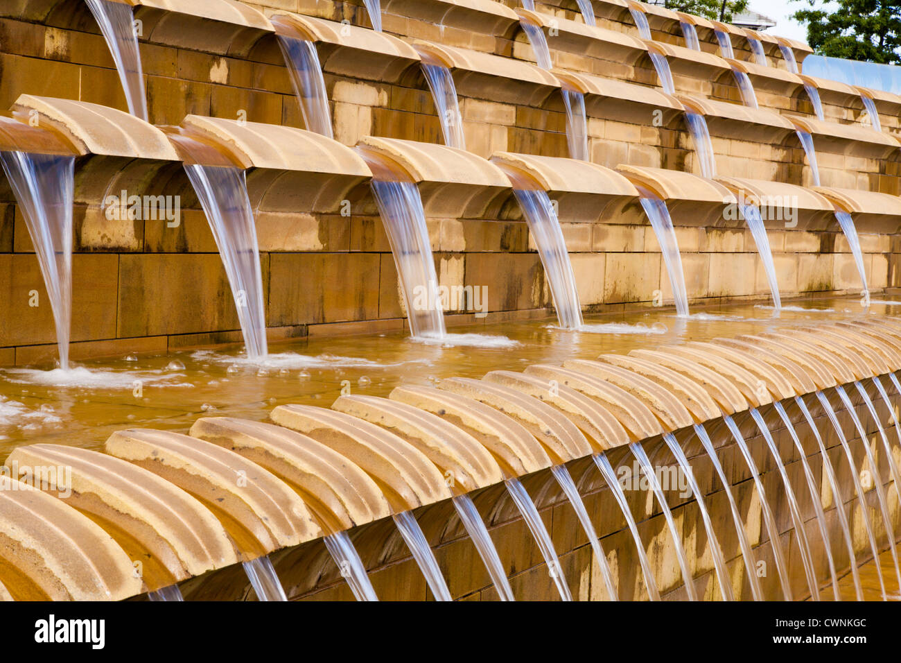 Sheaf square outside Sheffield train station with the water feature and ...