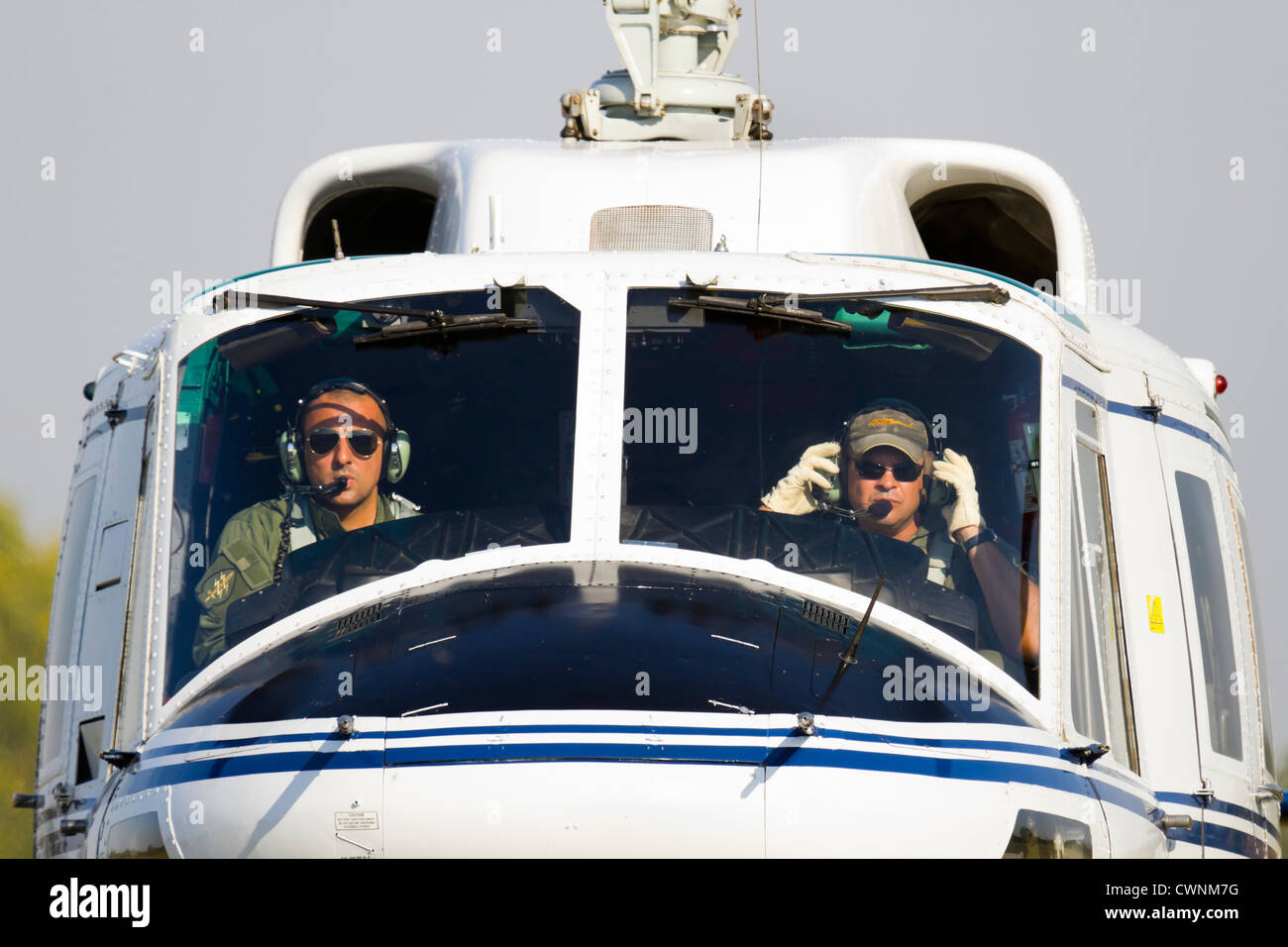 Bell 214 helicopter hi-res stock photography and images - Alamy