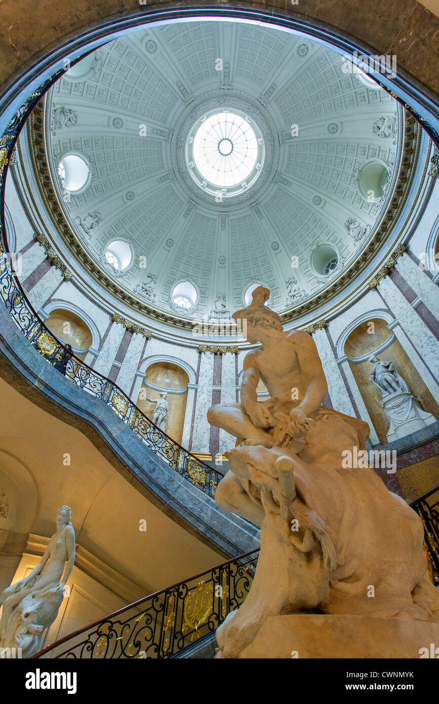 Statues Of The Berlin Cathedral Or Dom In Berlin High Resolution Stock ...