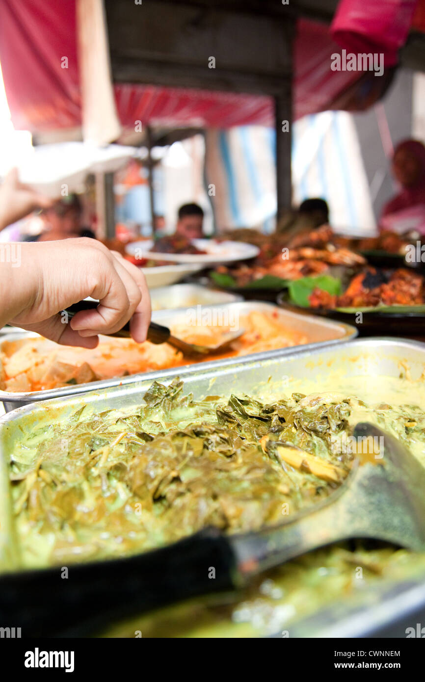 Malaysian street food hi-res stock photography and images - Alamy