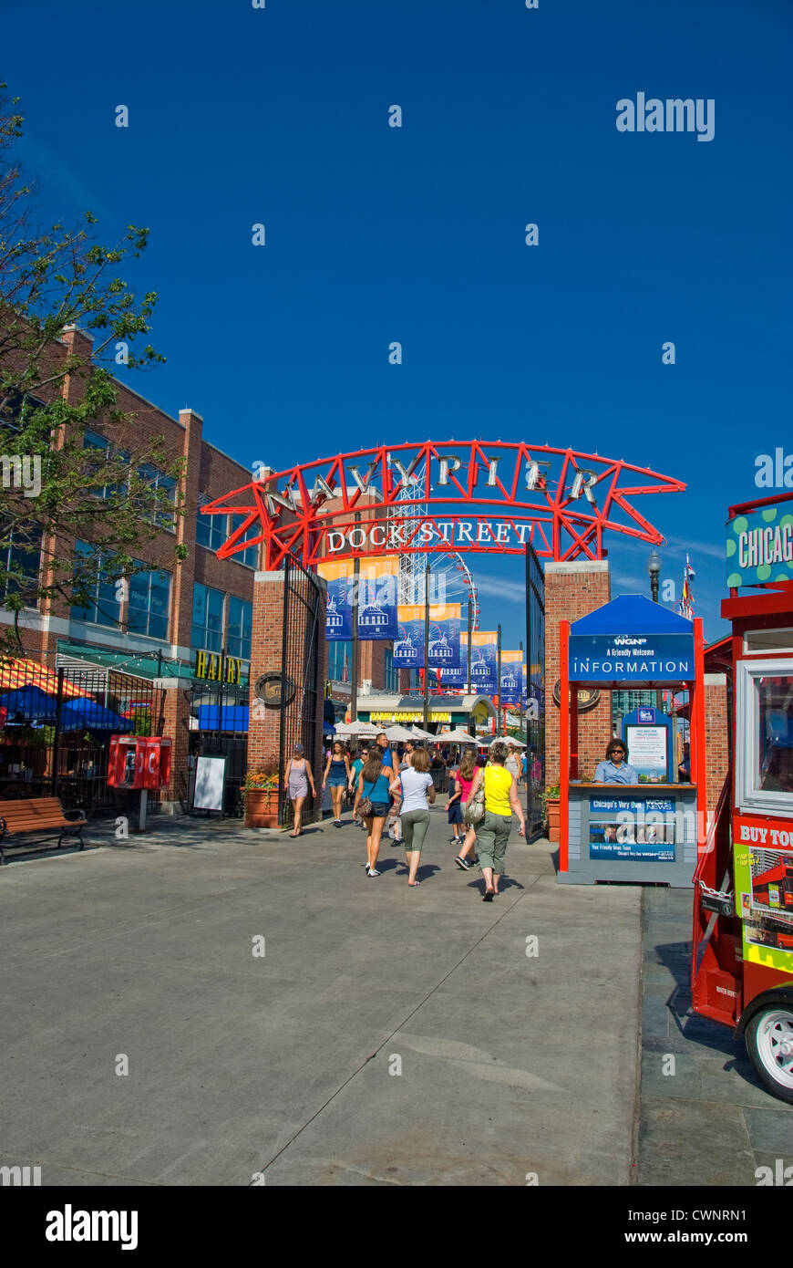 Navy pier outdoor seating hi-res stock photography and images - Alamy