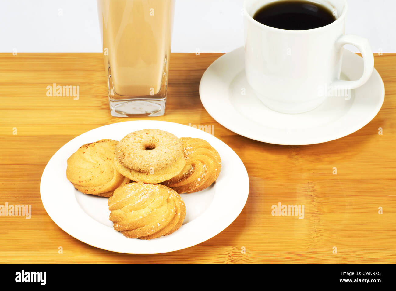 Cookies and drink breakfast combination Stock Photo - Alamy