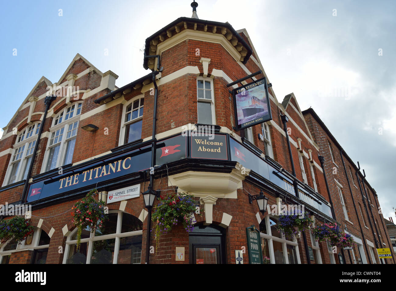 The Titanic Pub, Simnel Street, Old Town, Southampton, Hampshire ...