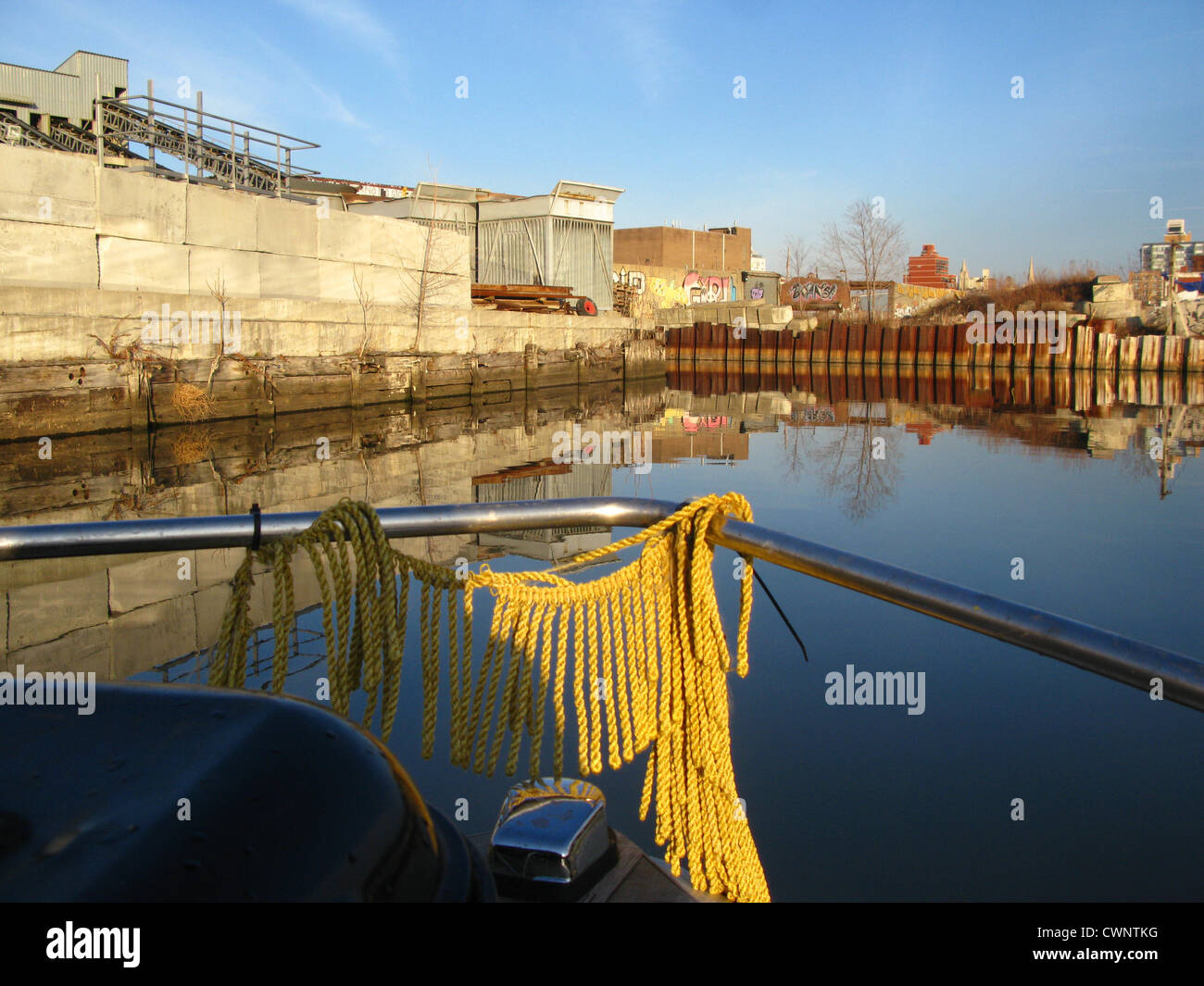 Boat on Gowanus Canal, Brooklyn Stock Photo - Alamy